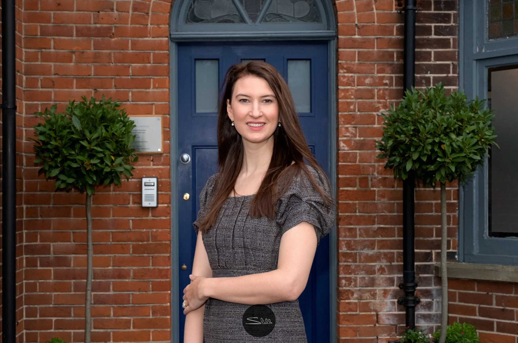 Is it Time for a New Professional Headshot? — Stella Scordellis