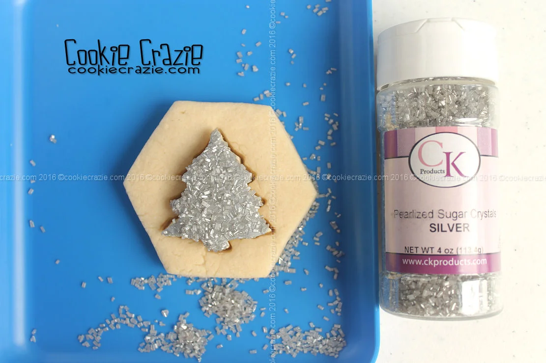 Framed 3D Christmas Shape Decorated Cookies (Tutorial) — CookieCrazie