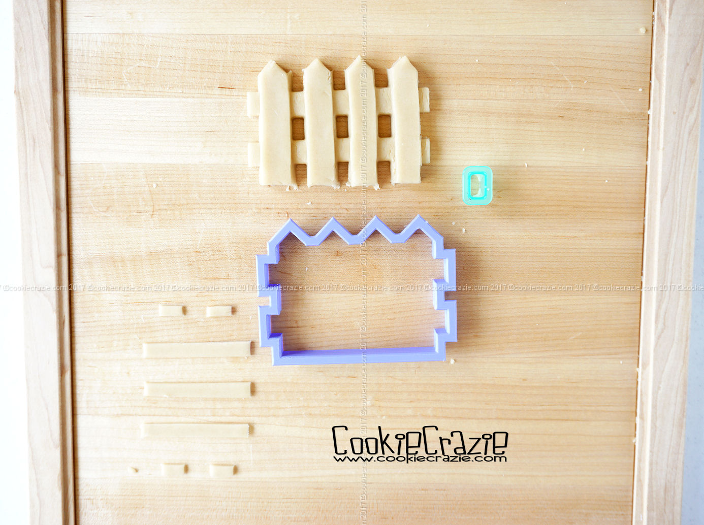 Fall Picket Fence Decorated Cookie (Tutorial) — CookieCrazie