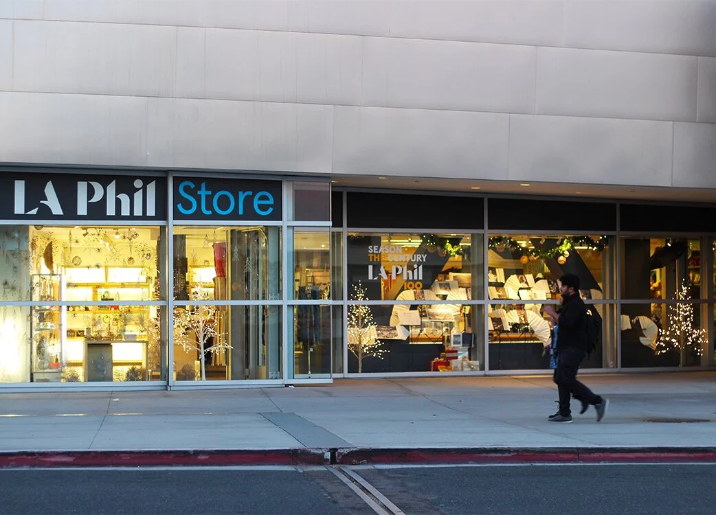 Inspired Creative Window Displays in Los Angeles by Artists