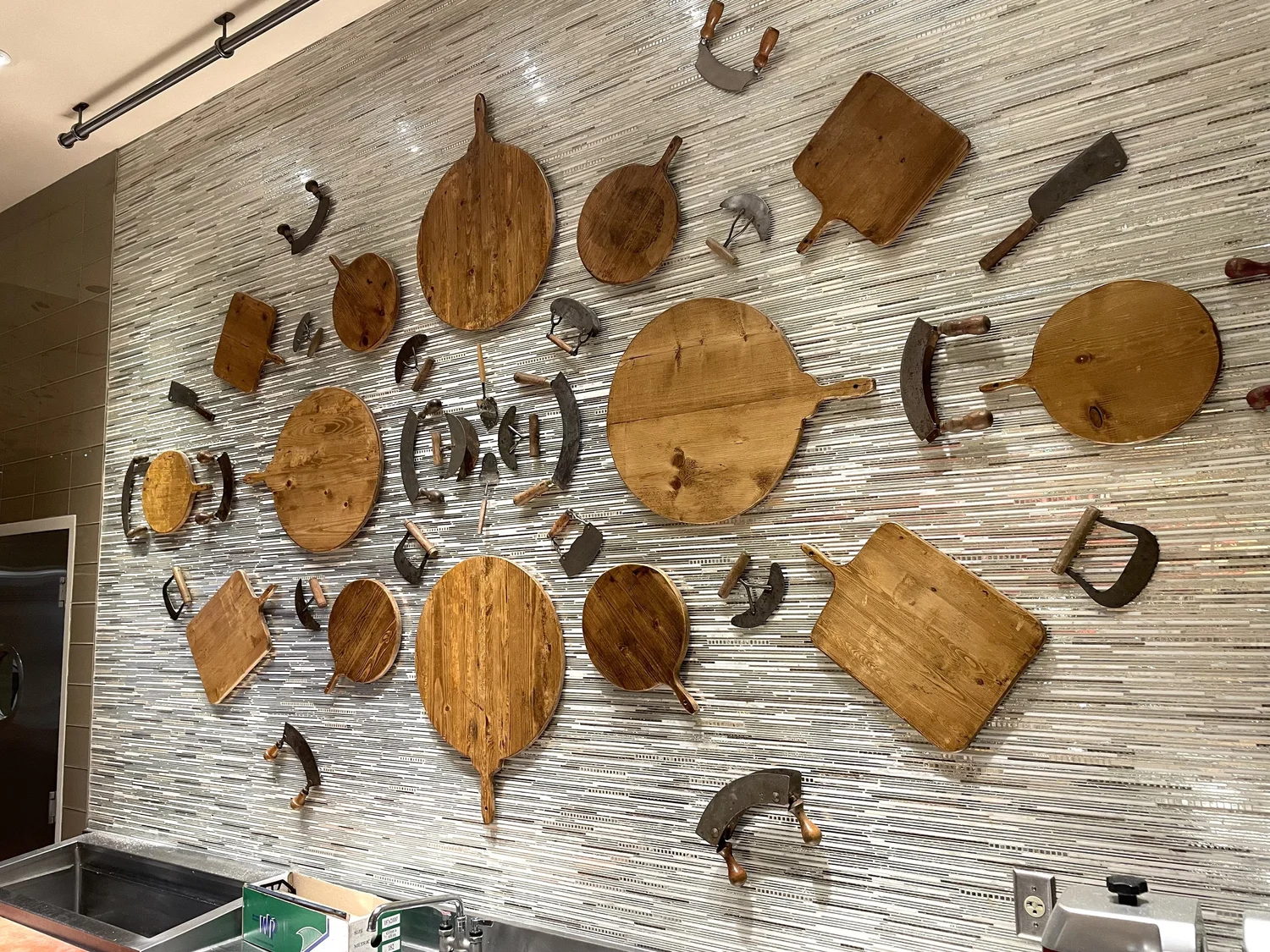 Inspired Creative Window Displays by Artists | Los Angeles | Orange ...