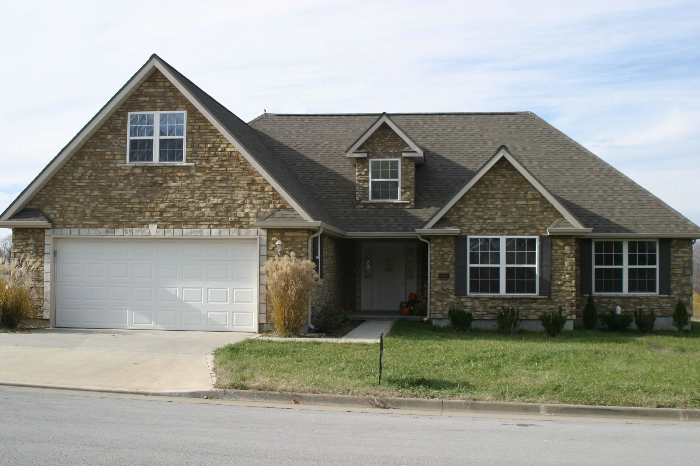 STONE VENEER STYLES & COLORS — Ambassador Stone LLC