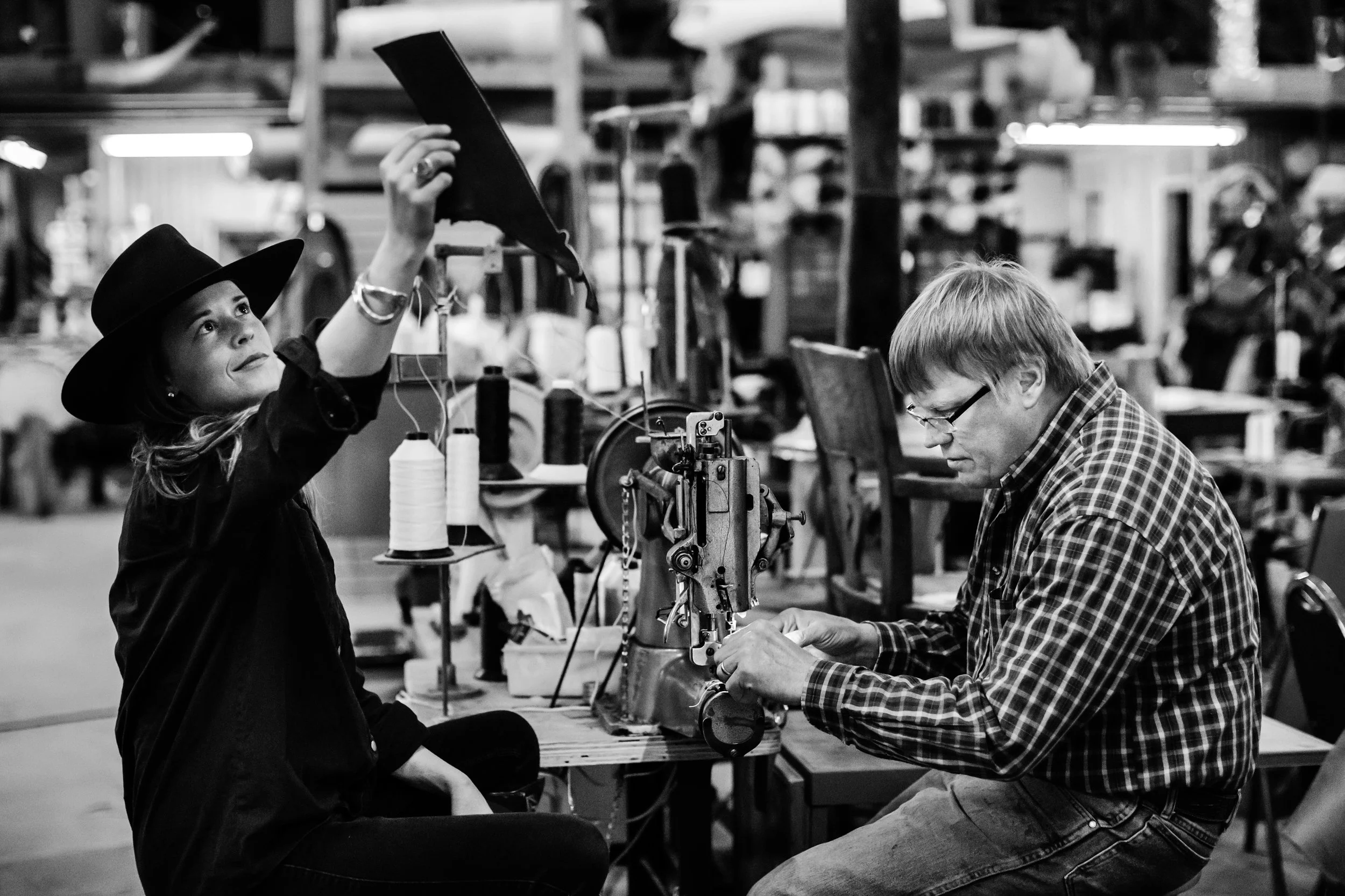 AMY VIOLETTE | THE PERFECT LEATHER TOTE BAG