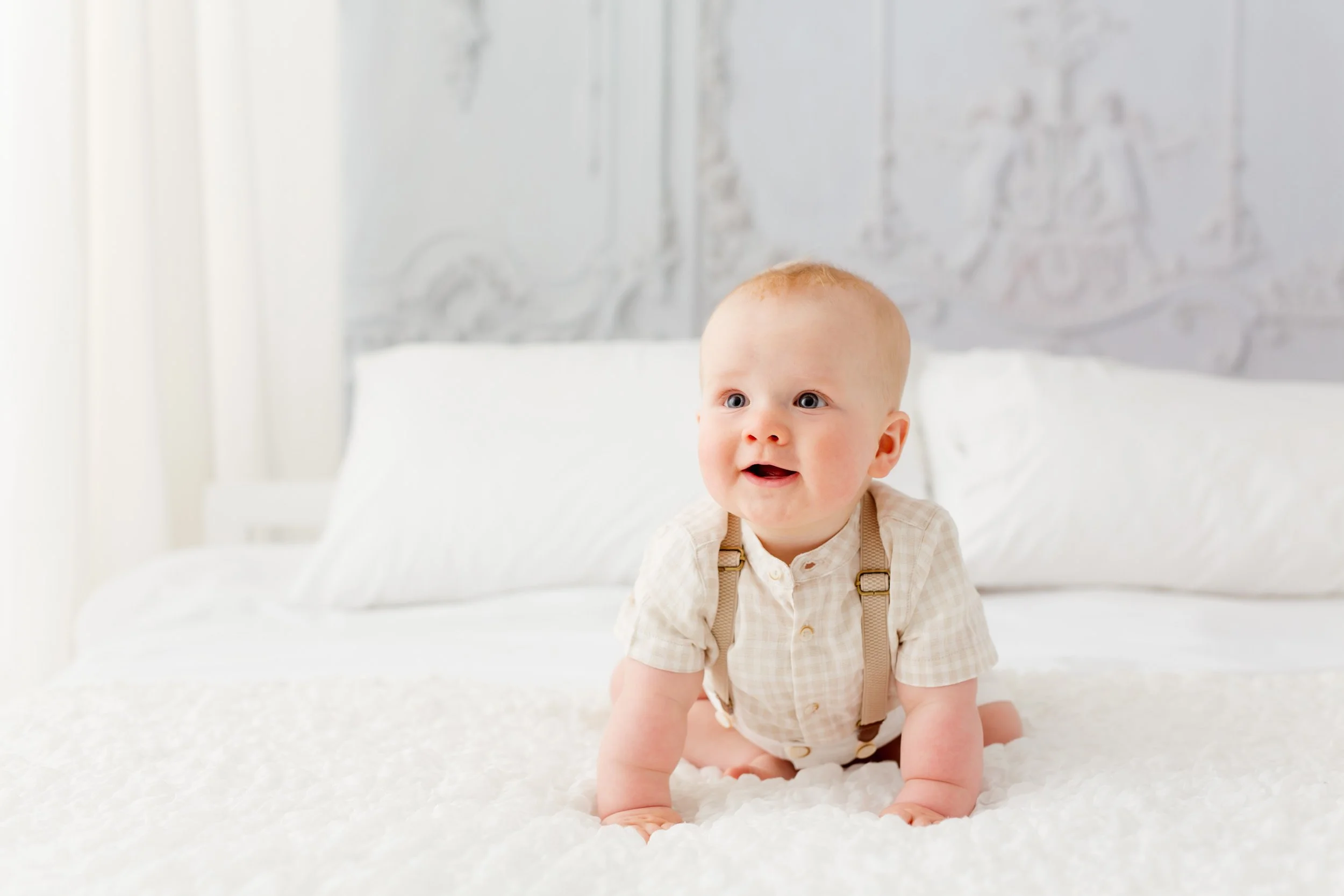 White Studio — Pictorial Photography