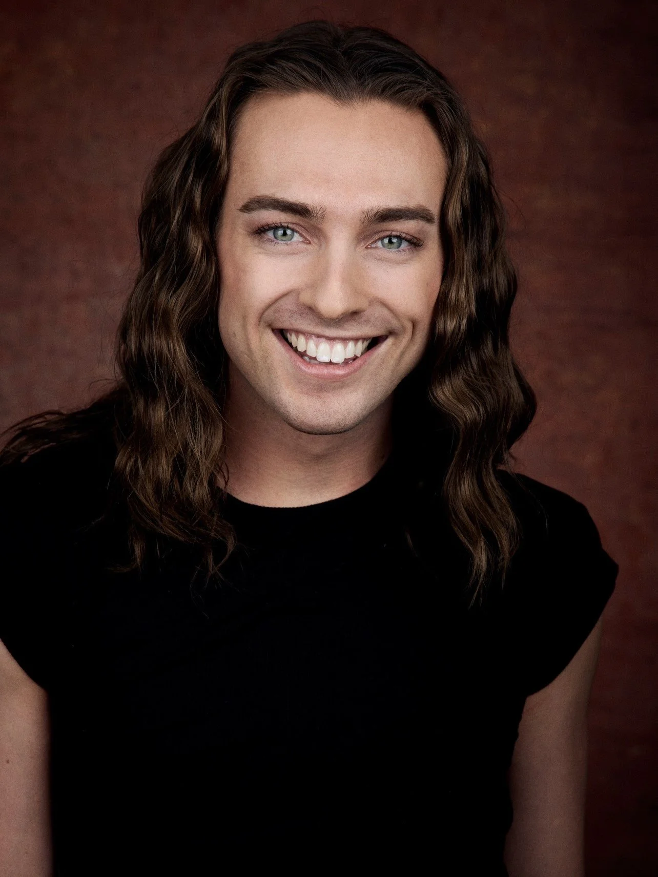 Lochlan Erard — Ministry of Entertainment