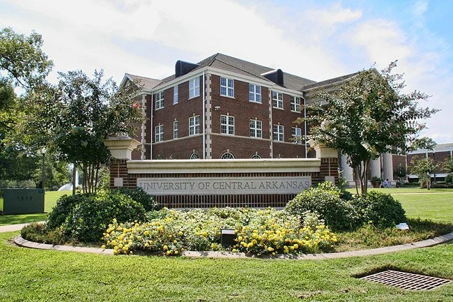 Campus Guide: University of Central Arkansas — SPOKIN