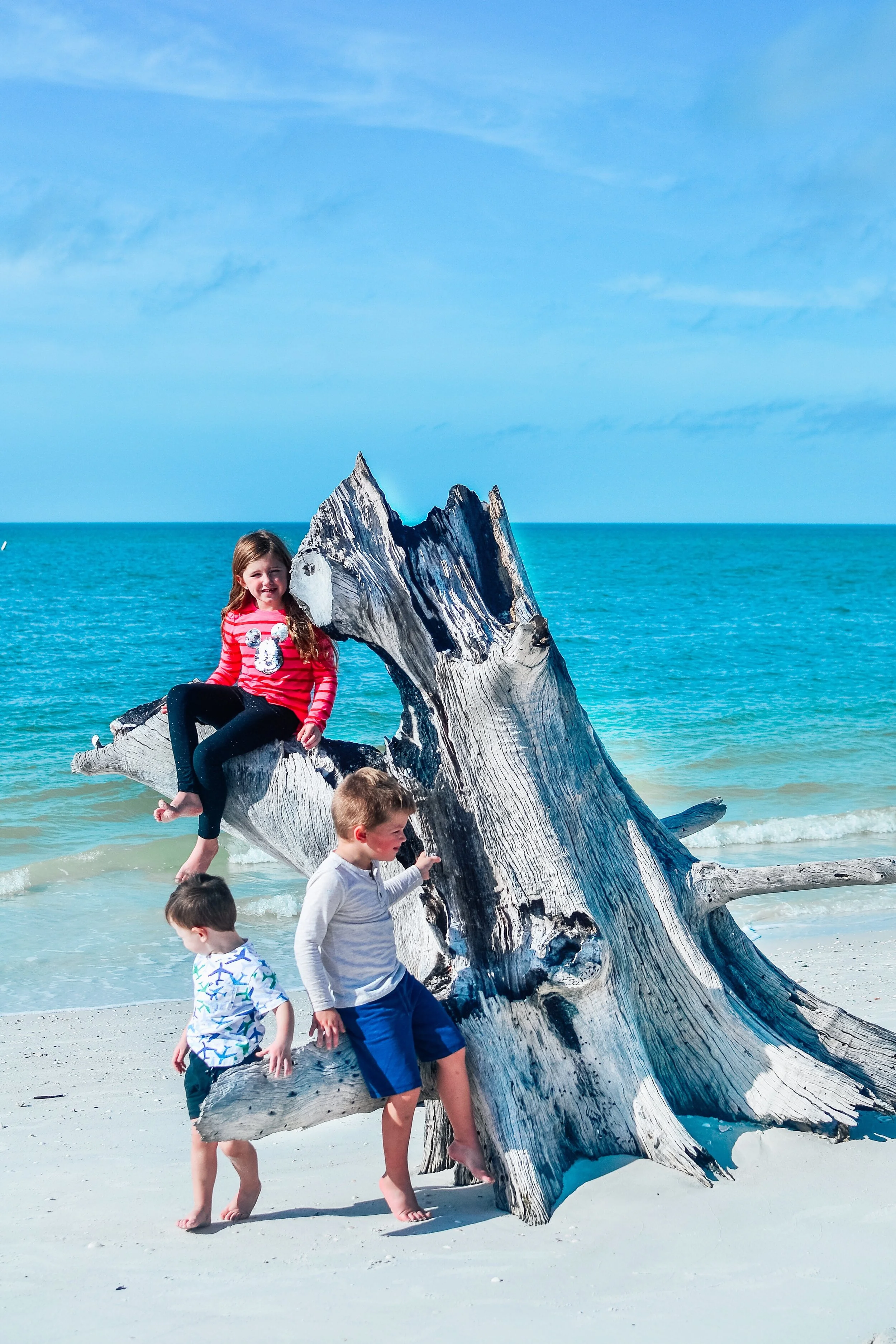 How to Travel More as a Family This Year — A Mom Explores | Family ...