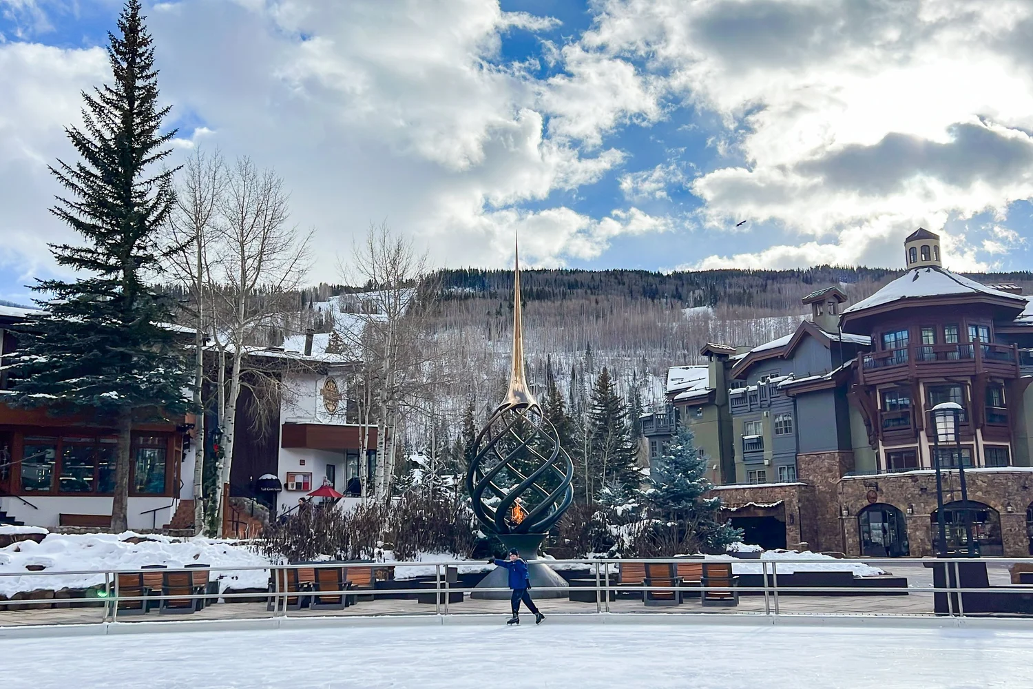 Ultimate Guide to Vail in Winter with Kids for Non-Skiers — A Mom ...