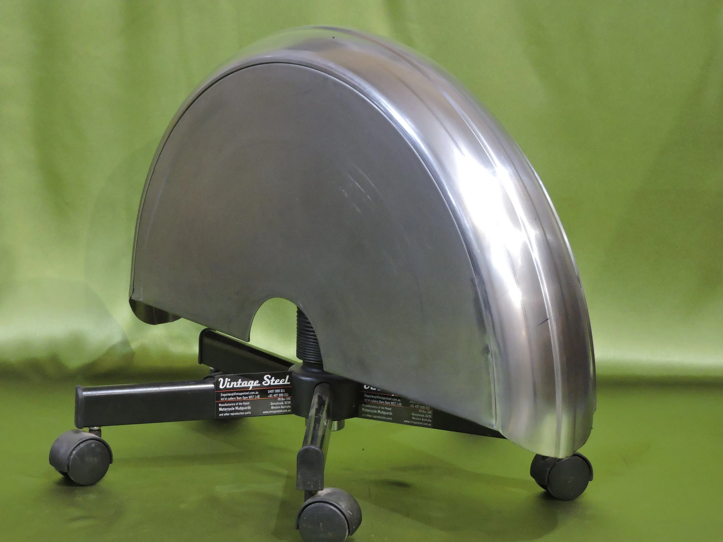 Vintage Steel — Custom BMW Sidecar Guard #27-1