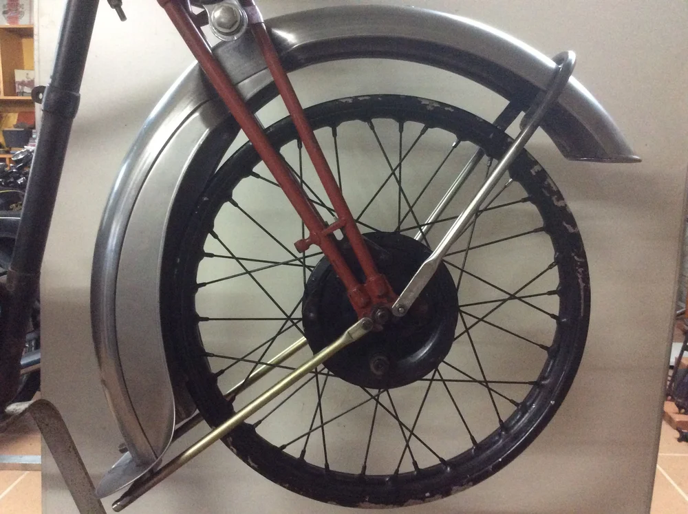 Vintage Steel — Velocette KTS MSS Front #39-1