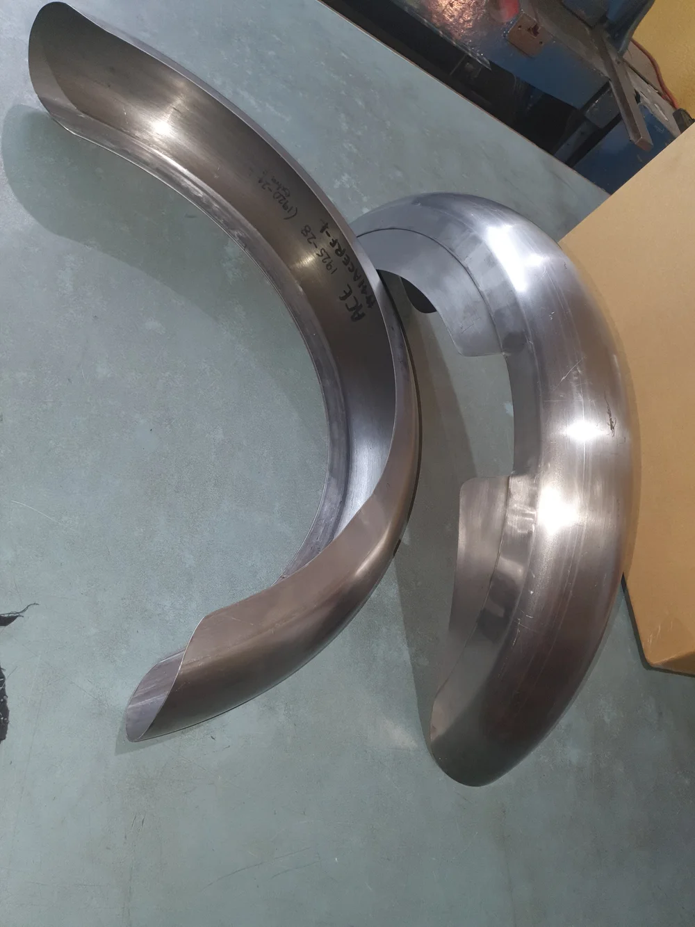 Vintage Steel — Ace Rear Fender #41-1