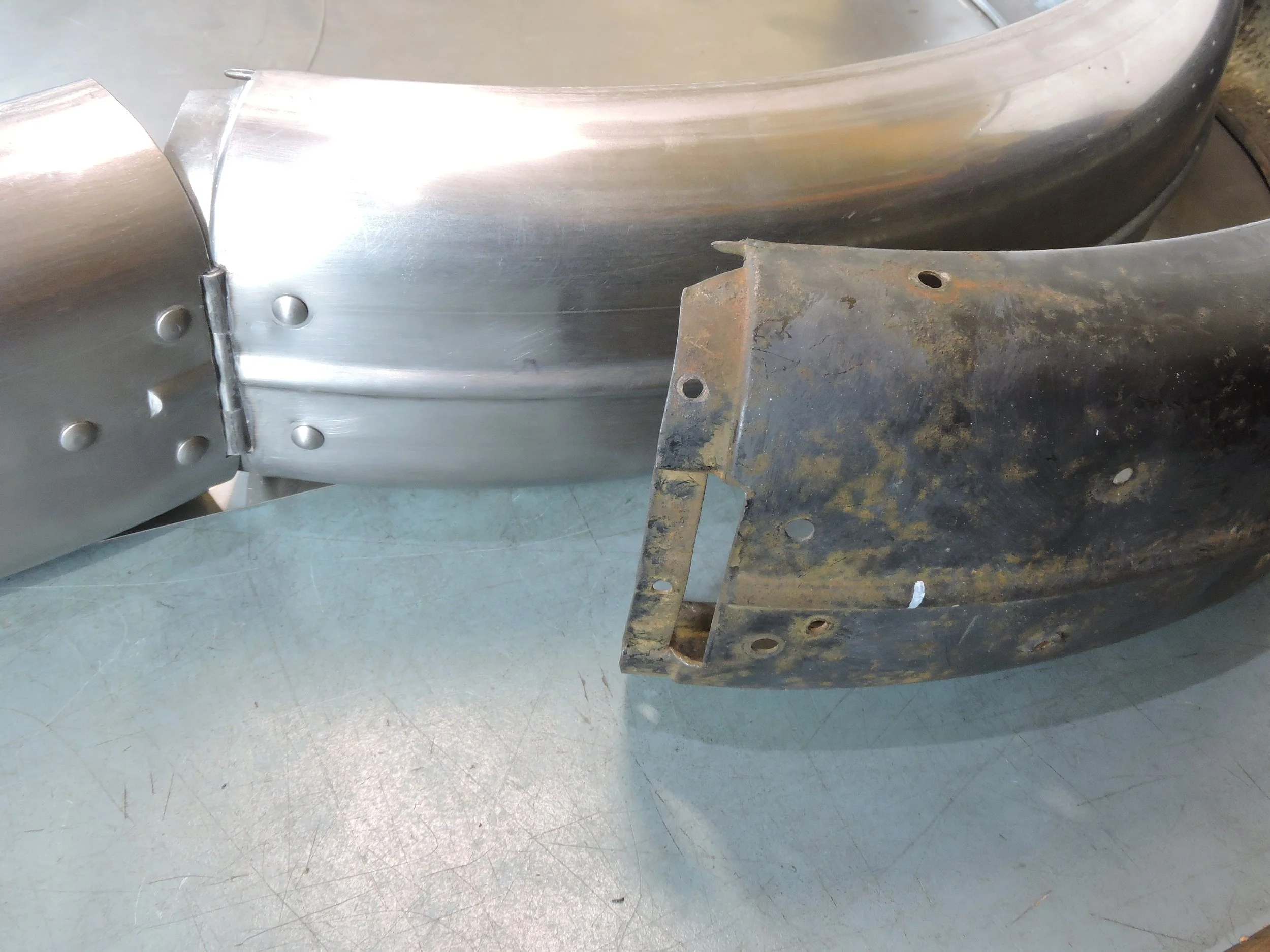 Vintage Steel — Ariel SQ4 1950 Rear #48-2