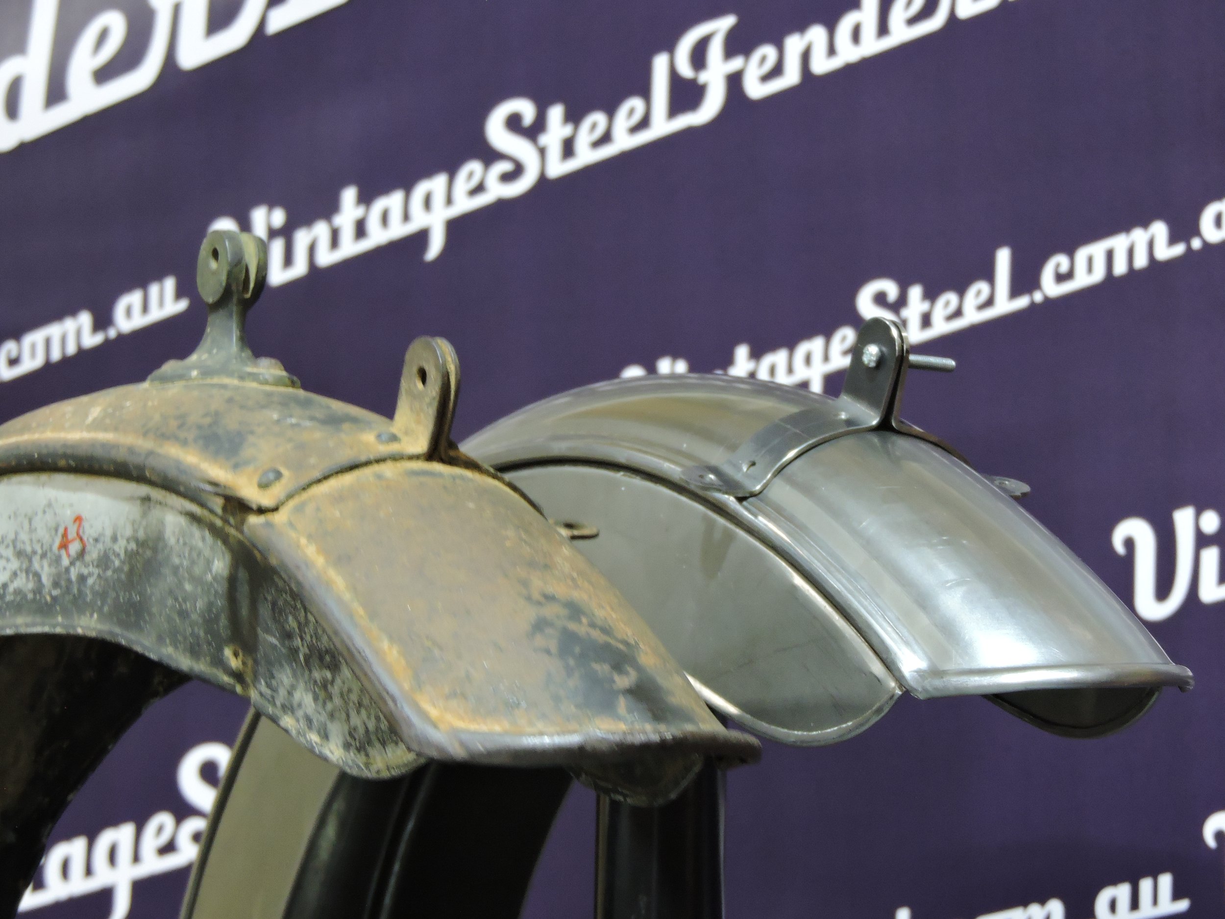 Triumph — Vintage Steel - Mudguards & Fenders