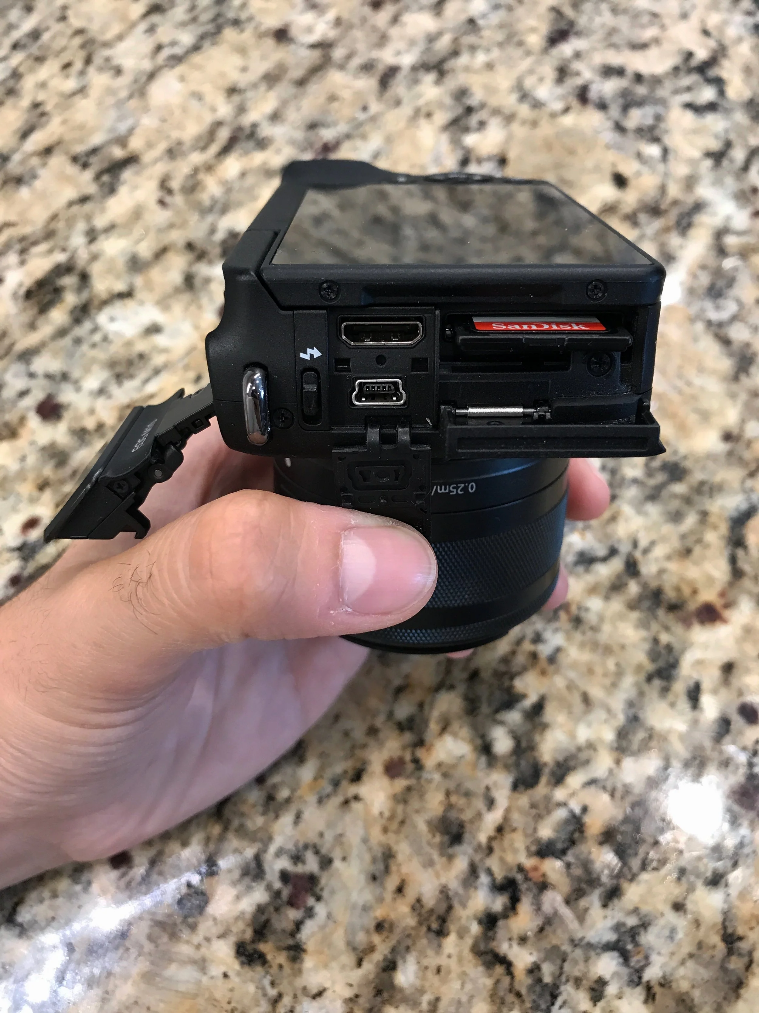 Canon EOS M10 review: A very capable travel camera just got more ...