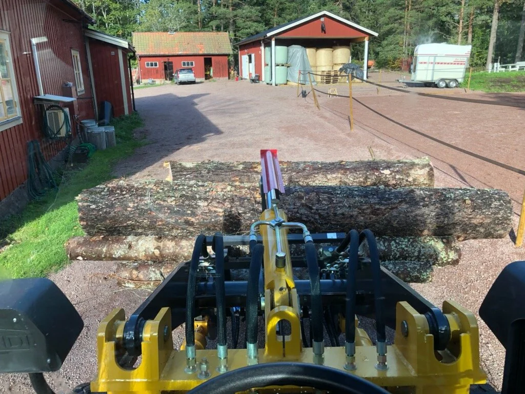 Svea Maskiner - prisvärda hjullastare och minigrävare från Kina