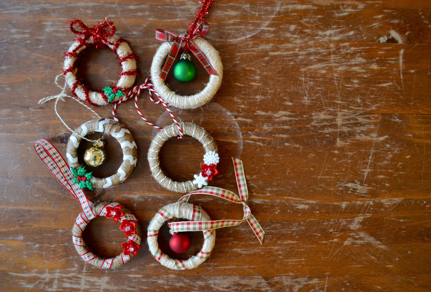 DIY // Mini Christmas Wreaths — Letters to Little Liberte