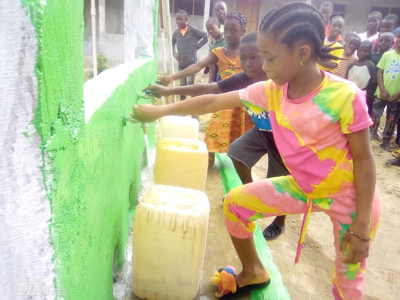 Maria Nicholas Groves School of Excellence — Feeding Mouths Filling Minds