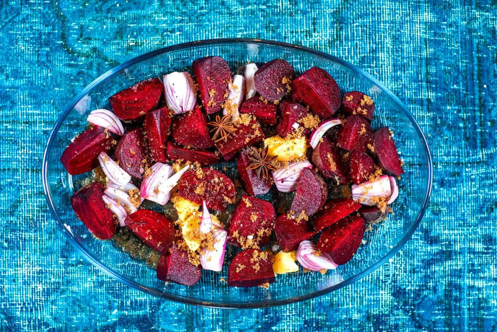 CARAMELISED BEETROOT, RED ONION AND PECAN TART WITH A QUINOA-ALMOND ...