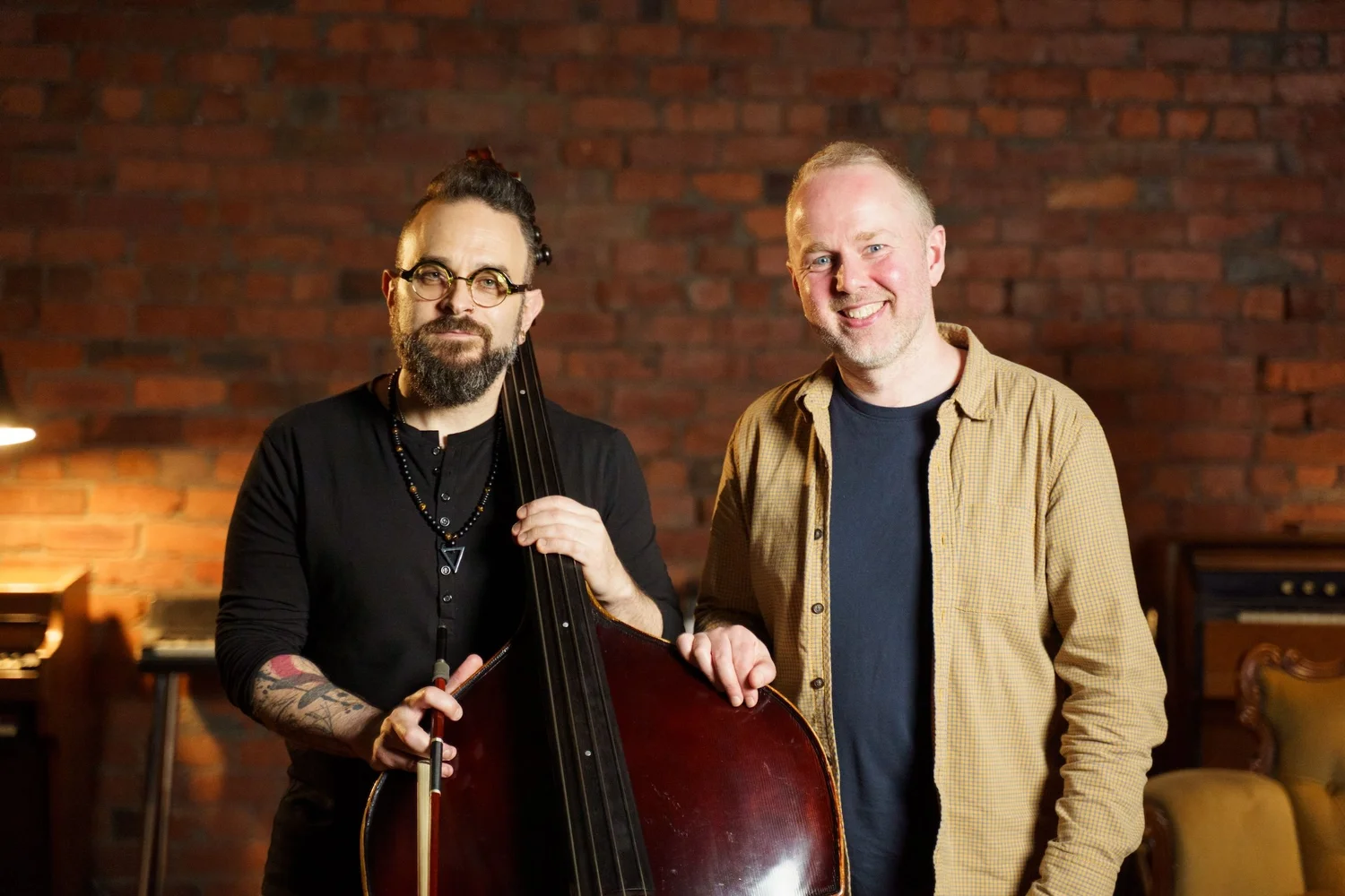 Fingers as Shock Absorbers – Bowing Lesson — Discover Double Bass