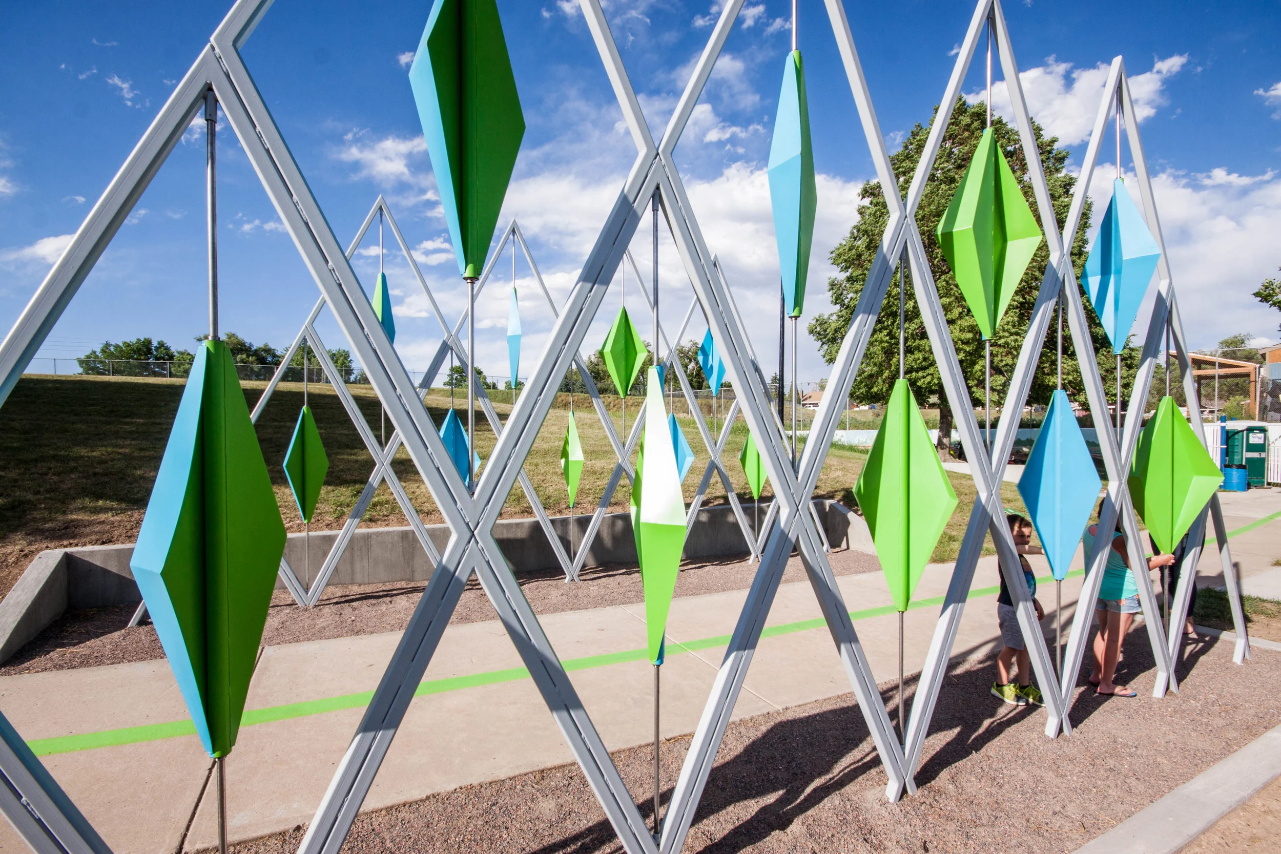 40line Artline Sculptures — PUNCH