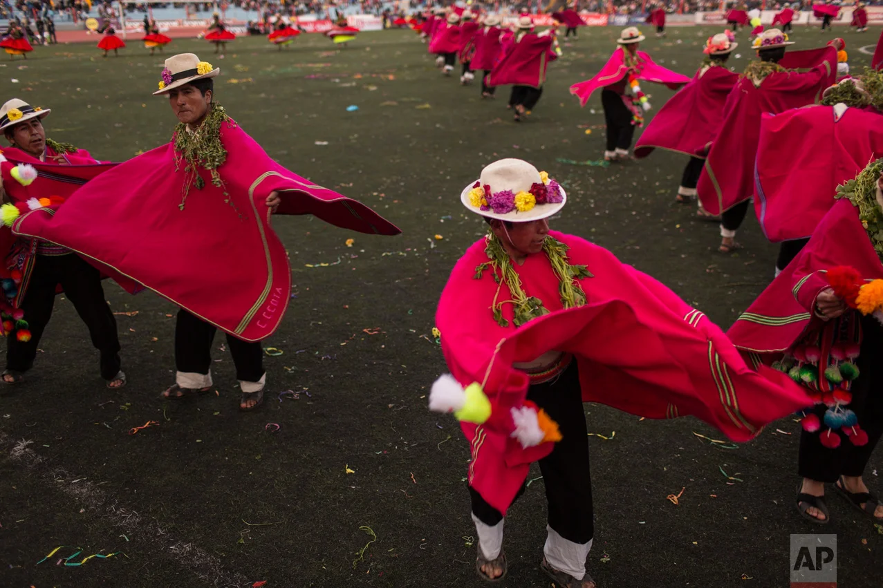 Peru highlands revel in blast of festival color — AP Photos