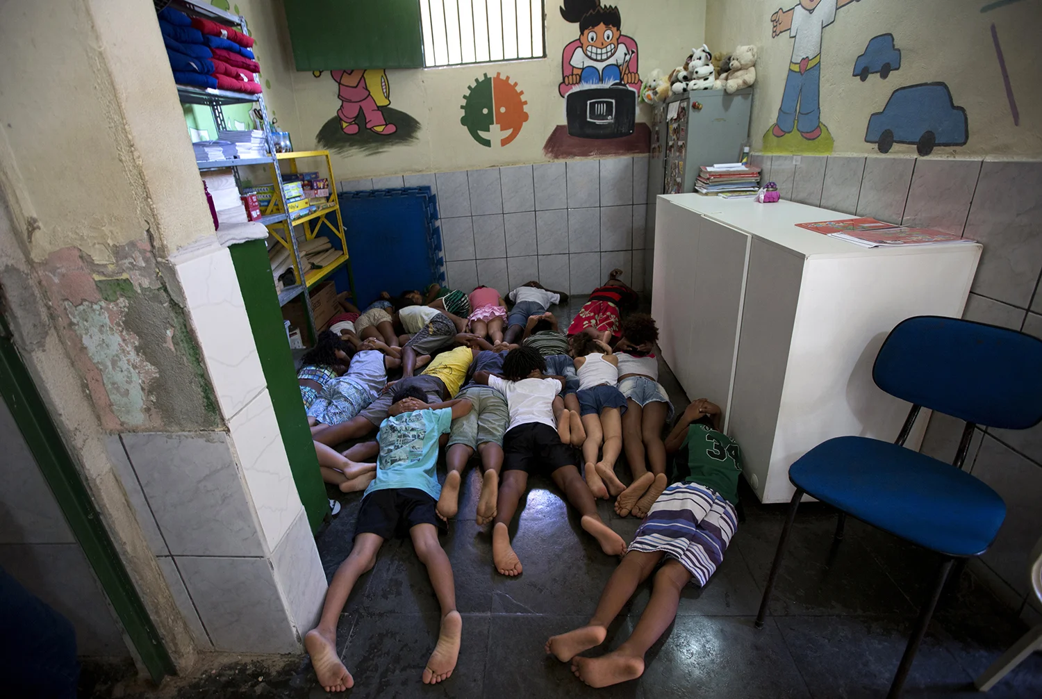 Schools caught in crossfire in violent Rio de Janeiro slums — AP Images ...