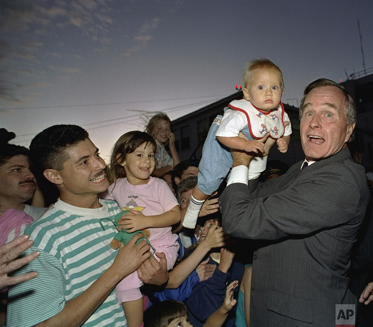 36 years and five presidents: The work of J. Scott Applewhite — AP ...