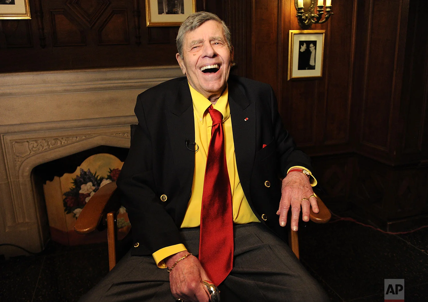 Comedy icon Jerry Lewis dies at 91 — AP Images Spotlight
