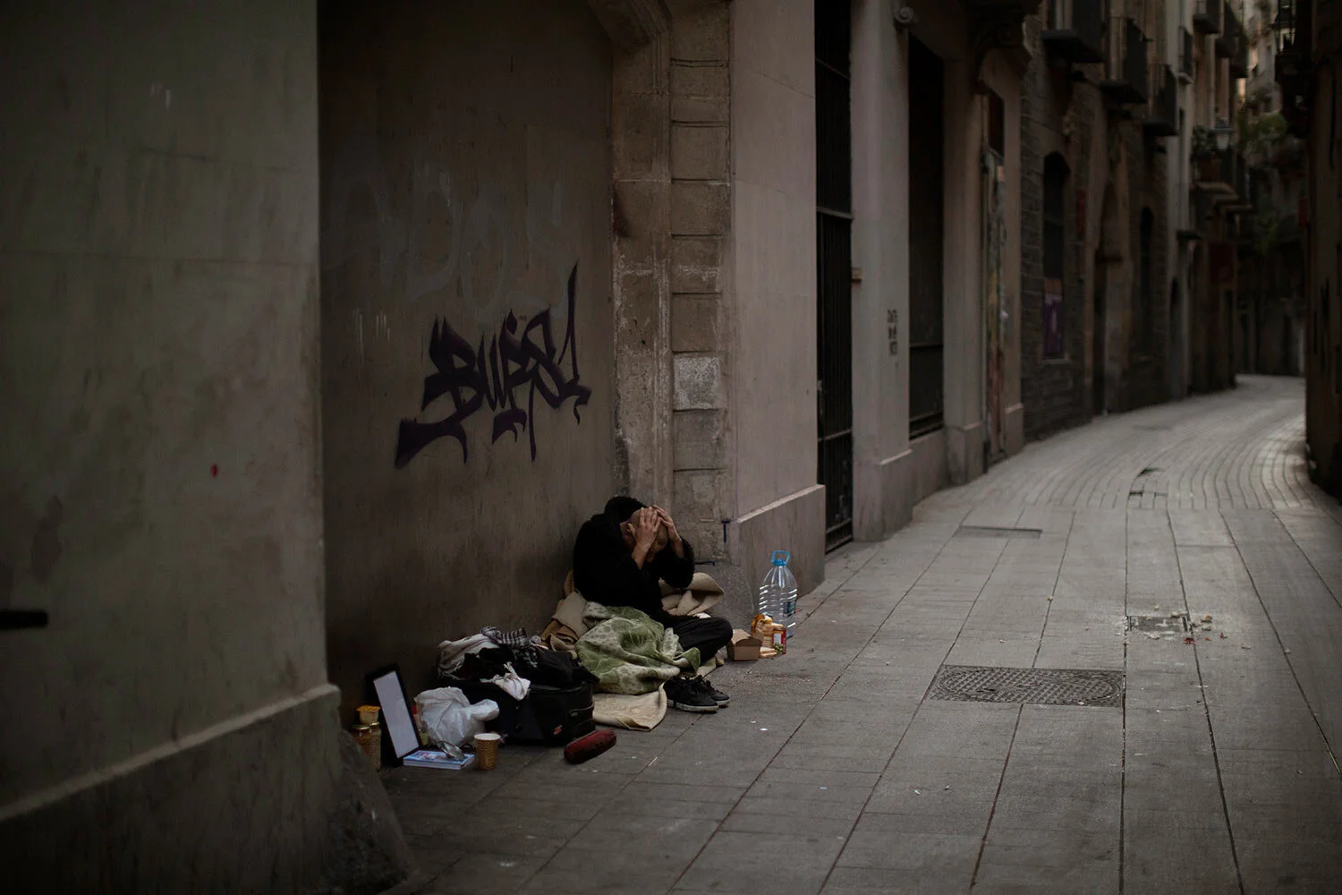 Barcelona homeless in the time of Corona — AP Images Spotlight