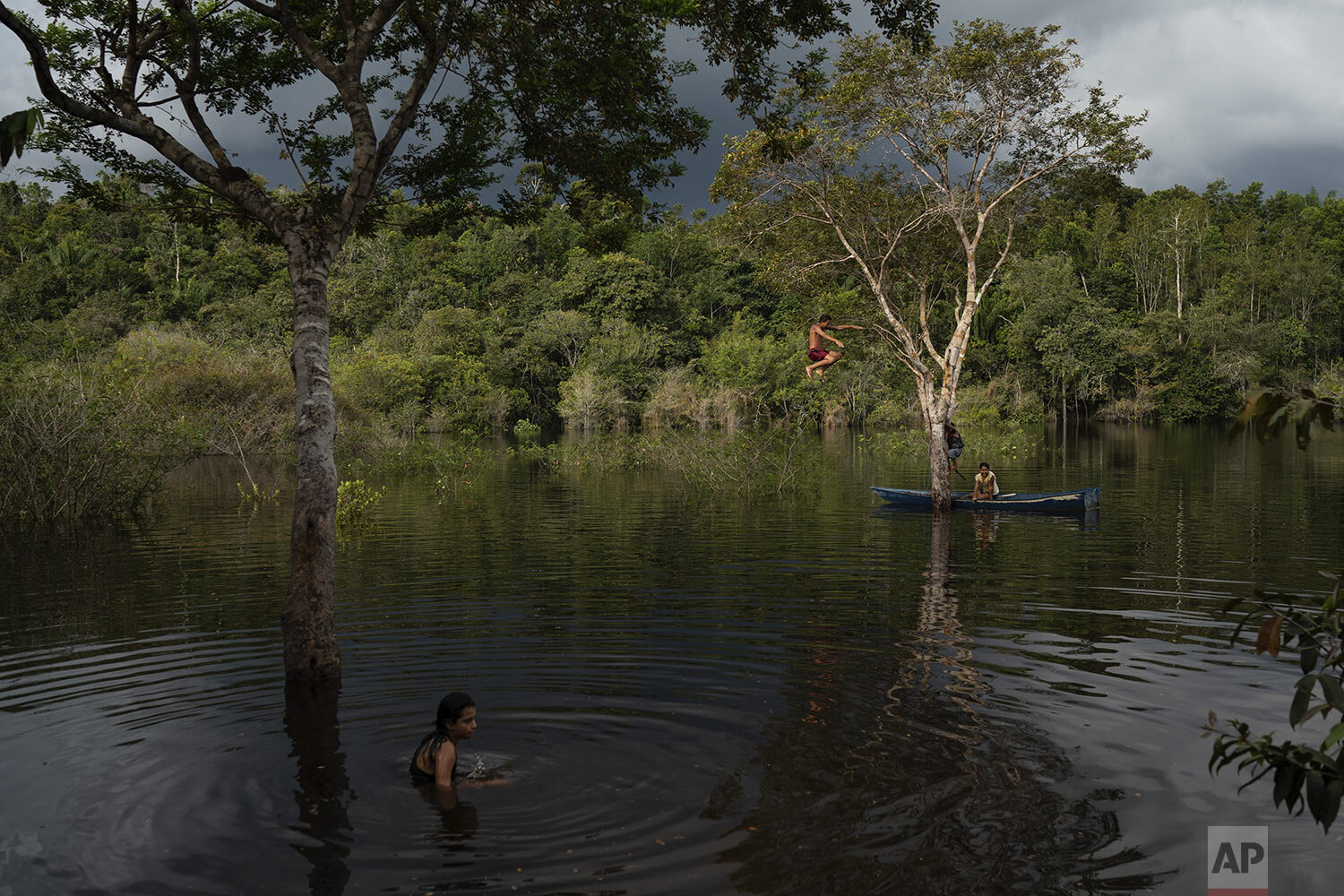 Manaus indigenous struggle for care amid pandemic — AP Photos