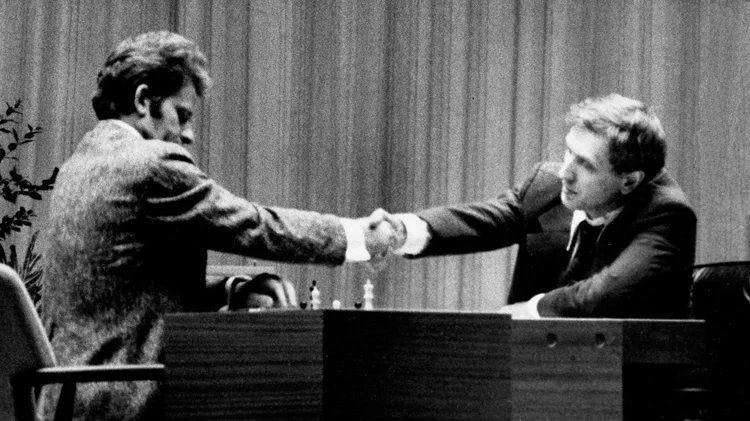 50 years since Bobby Fischer won international chess crown — AP Photos