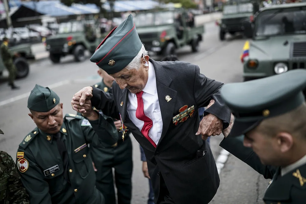 Not forgotten: Colombia’s surviving Korean War vets honored — AP Photos