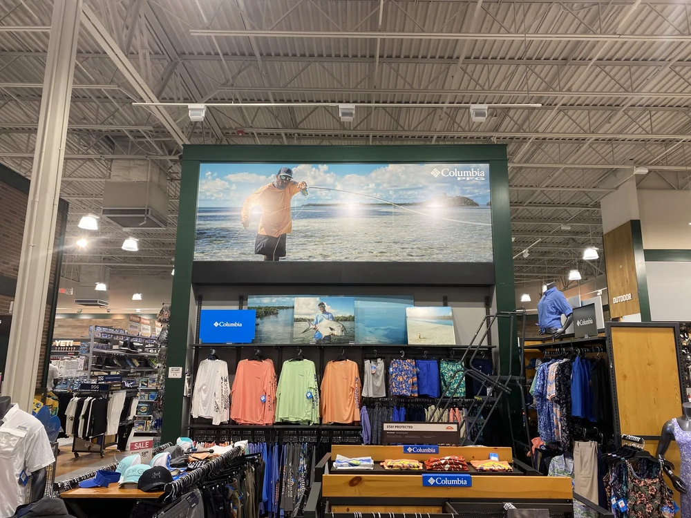 TRADE SHOW SIGN & FIXTURE INSTALLATIONS — Visual Installations