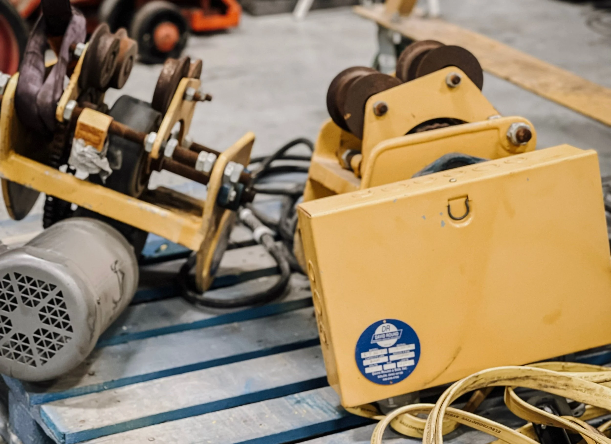 SHOP Preowned Equipment — DSM Hoist
