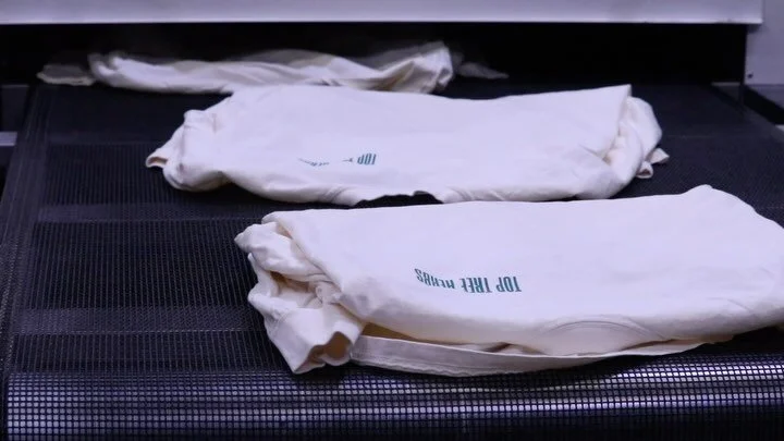 CREAM DESIGN AND PRINT