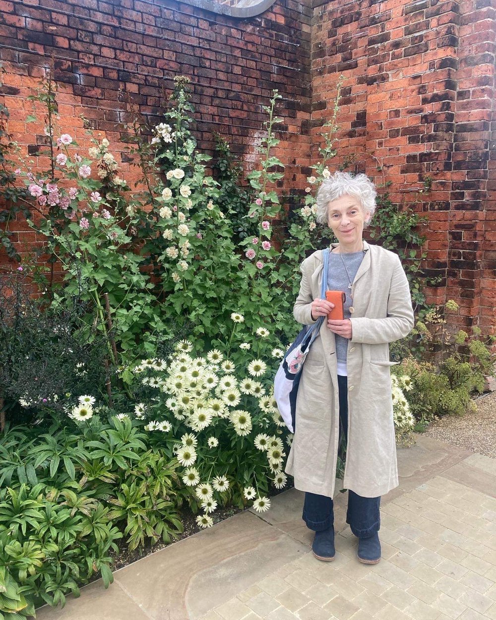 Oak Spring Garden Foundation - Mandy Bonnell