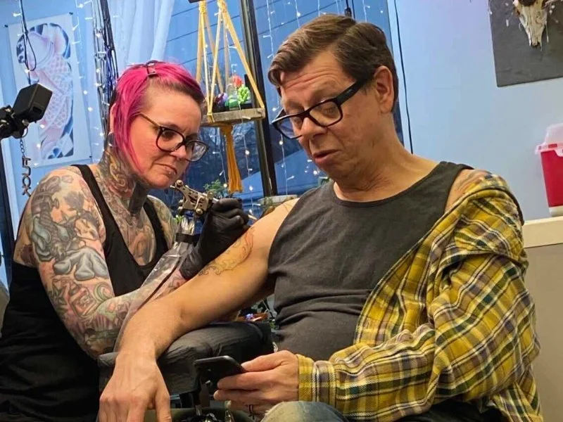 Top Private Tattoo Artist Near Gloucester - Female Tattooist, Florals ...