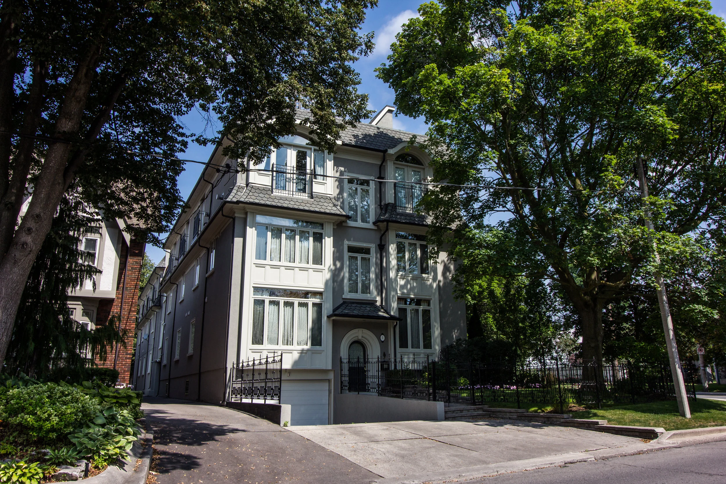 Castle View Terrace Condos — Trevor Fontaine