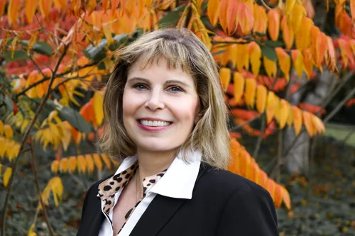 WoW Woman in Women's Health I Mary Fenske, CEO and inventor of Posture ...