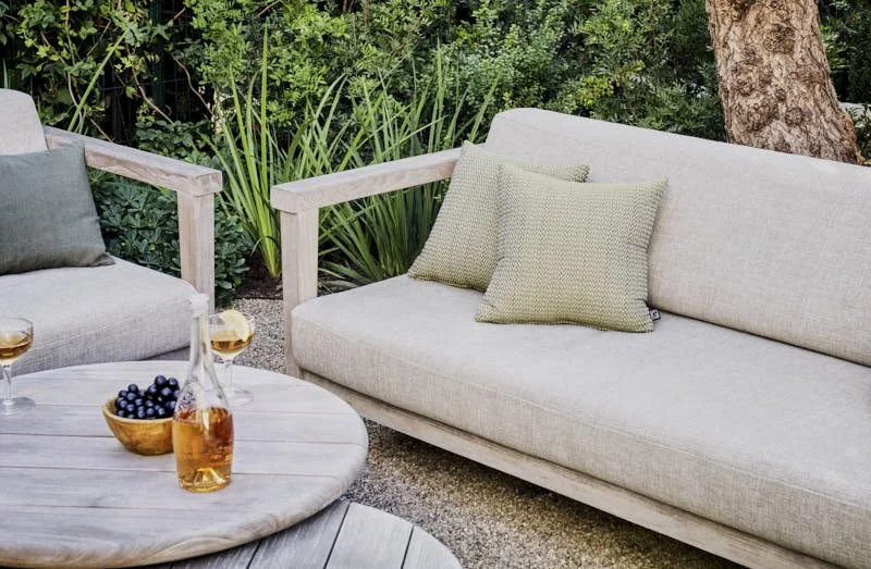 Gommaire - Organic living - Contemporary outdoor furniture — English Garden