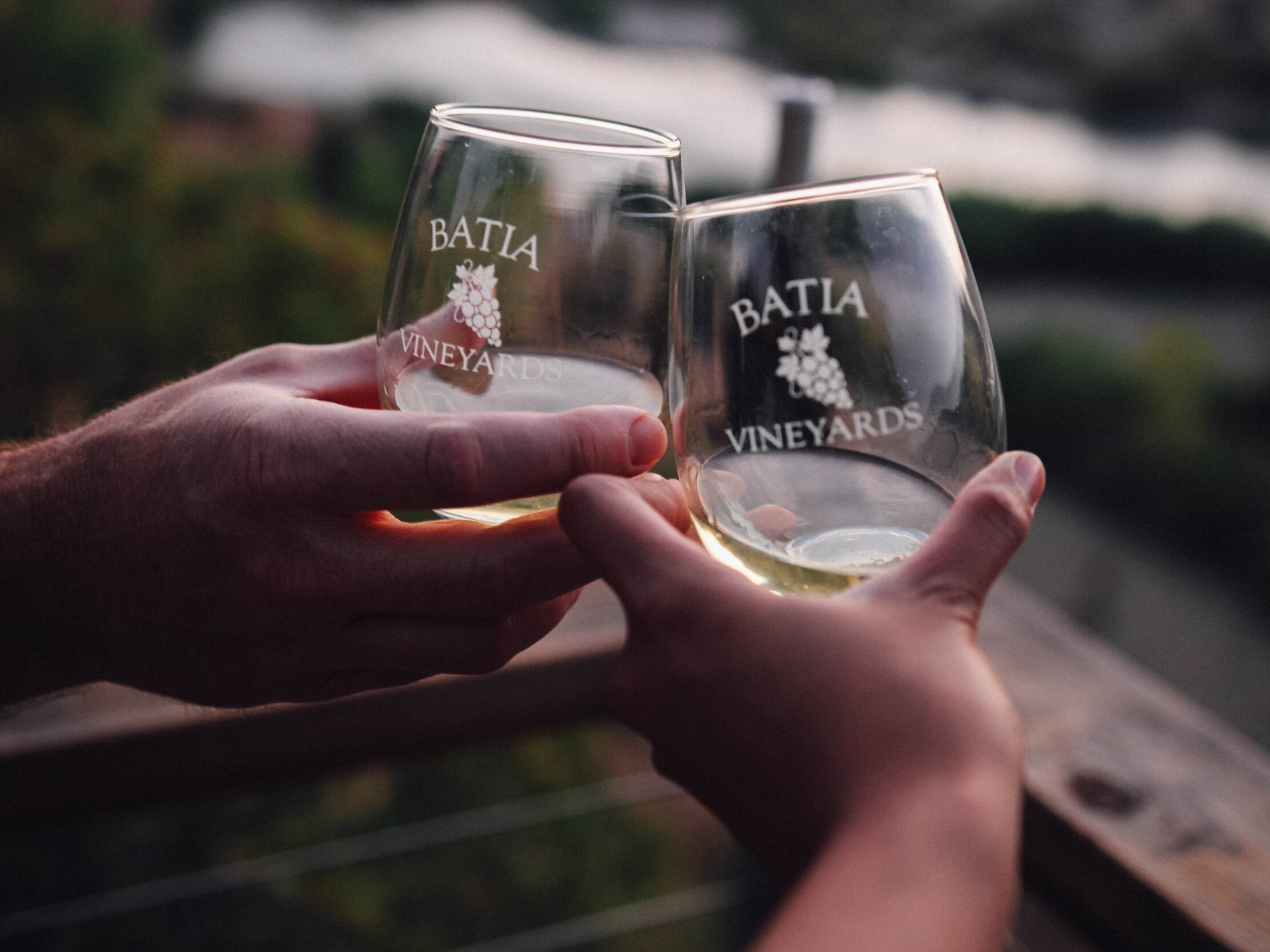Batia Vineyards-Home Page