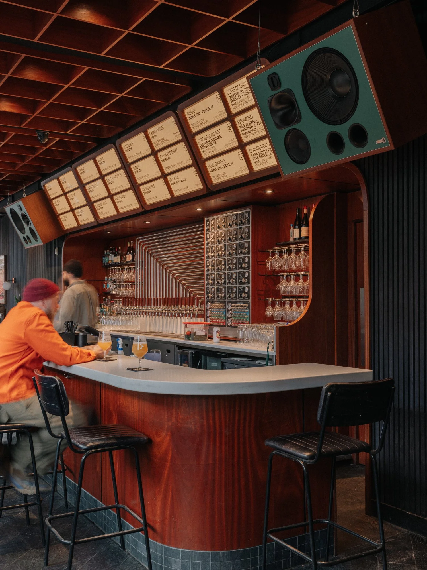 Fidelity Bar — Hatchett