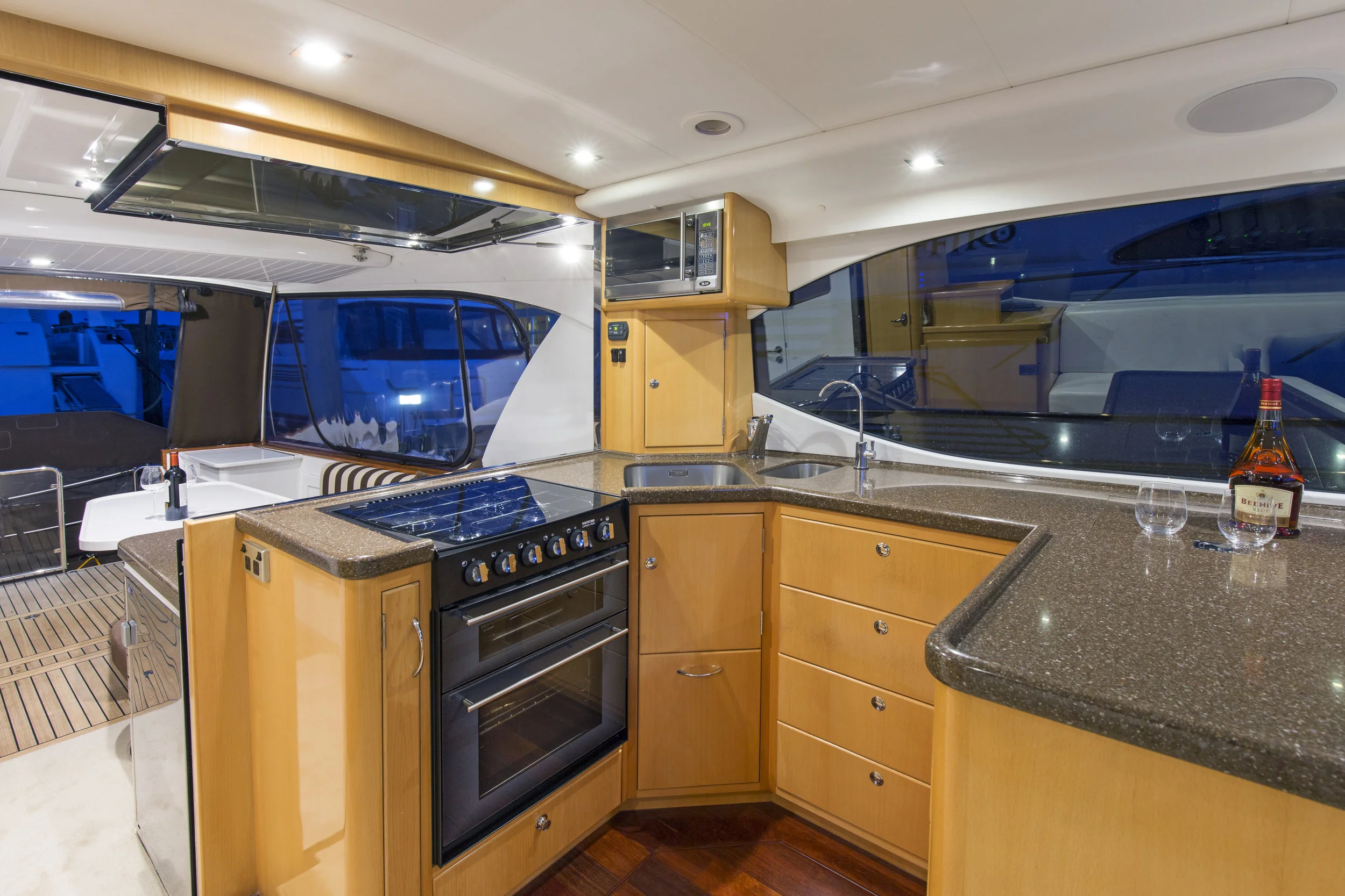Luxury Boats and Yachts for Sale in Auckland, New Zealand. — Salthouse ...