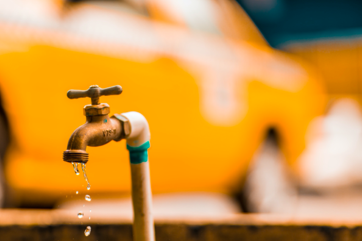 4 Easy Ways to Conserve Daily Water Use — Water Docs