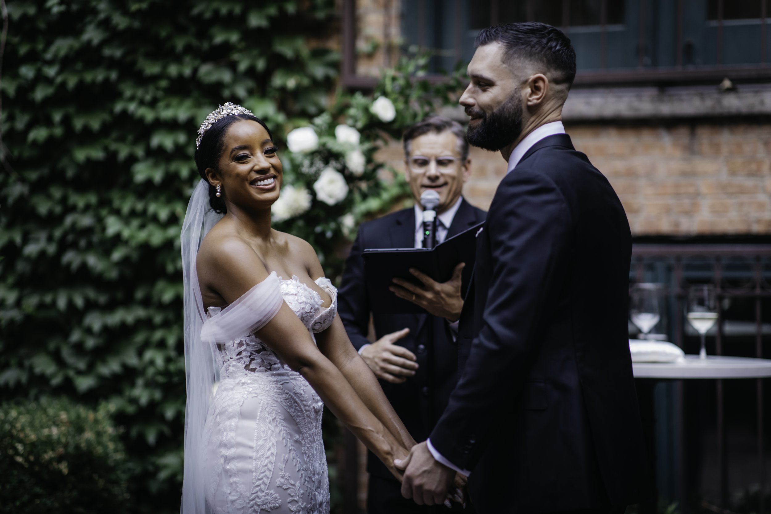 Erika + Jon / The Ivy Room — Sara Gardner Photography | focus on the feeling | Bloomington IL, USA