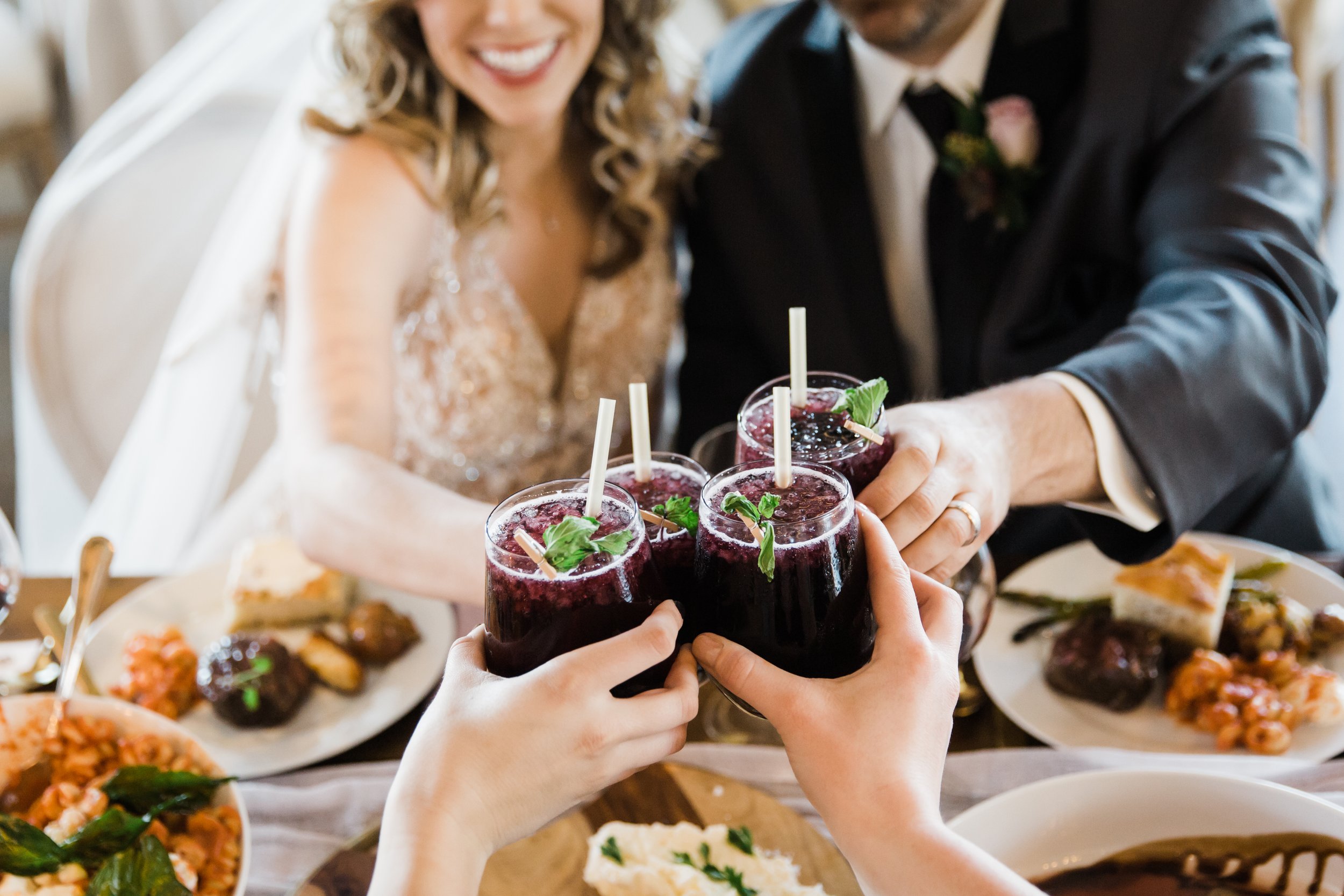 5 Reasons Couples Should Attend Cocktail Hour on their Wedding Day ...