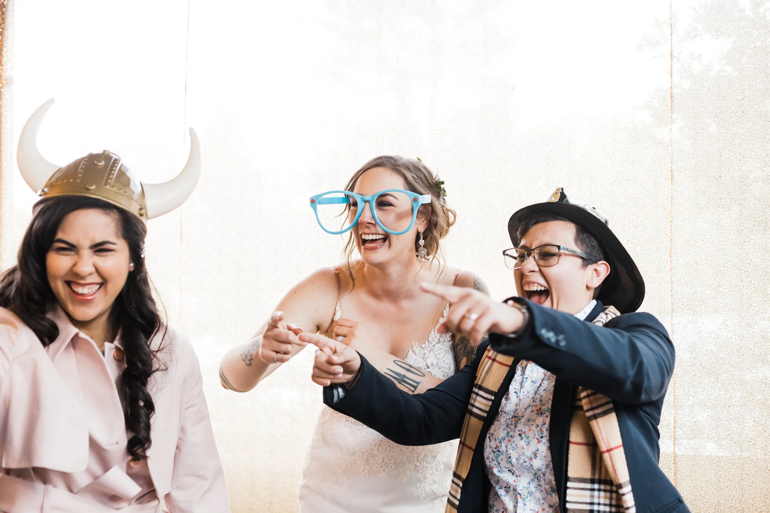 5 Reasons Couples Should Attend Cocktail Hour on their Wedding Day ...