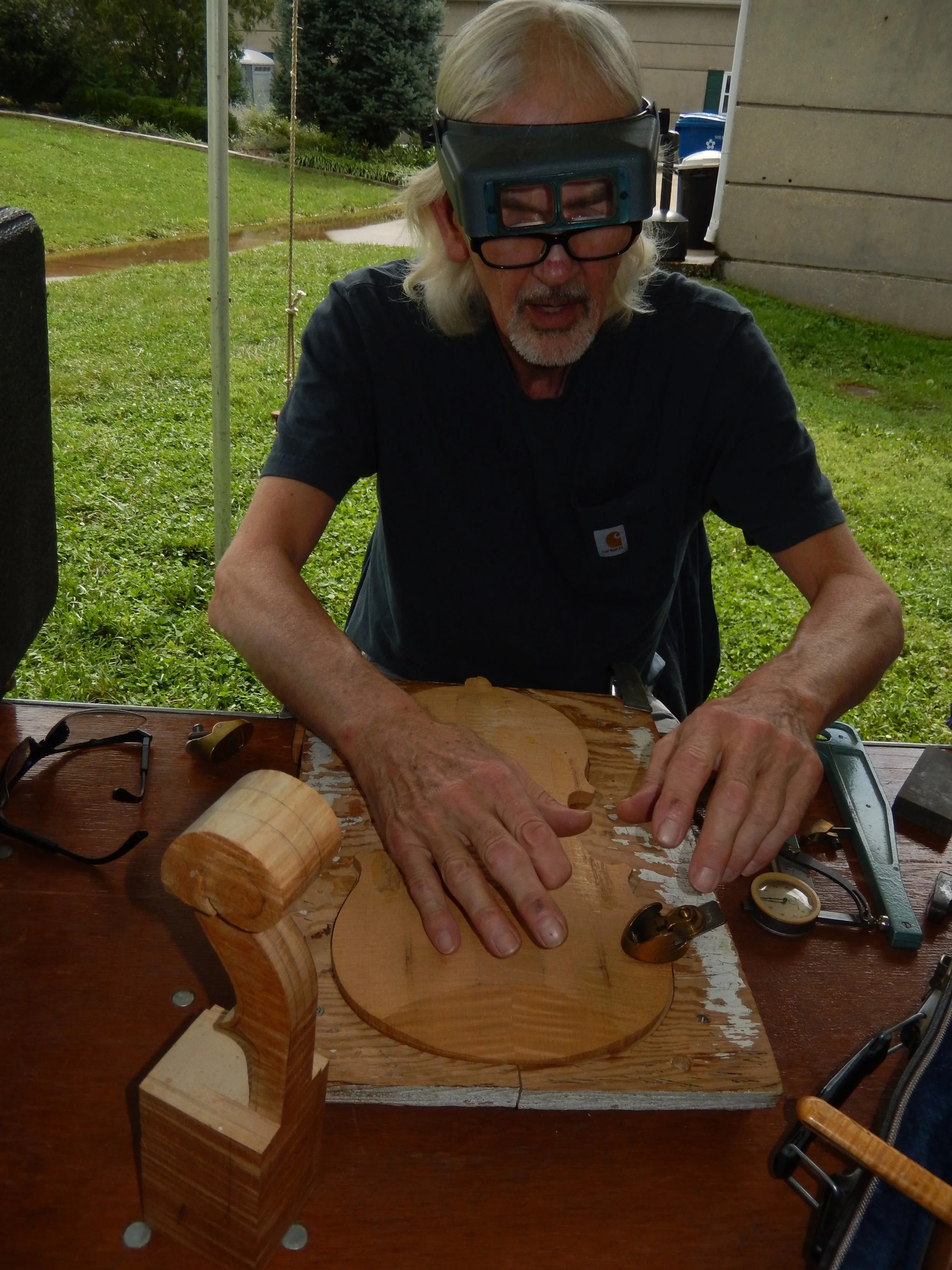 Luthiers — A unique music store in Brown County, Indiana!