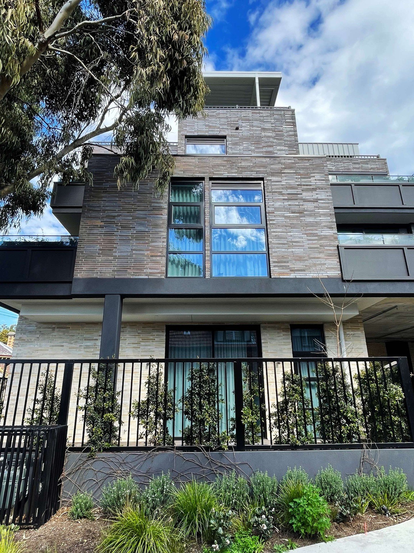 Ivanhoe Home — Krause Bricks