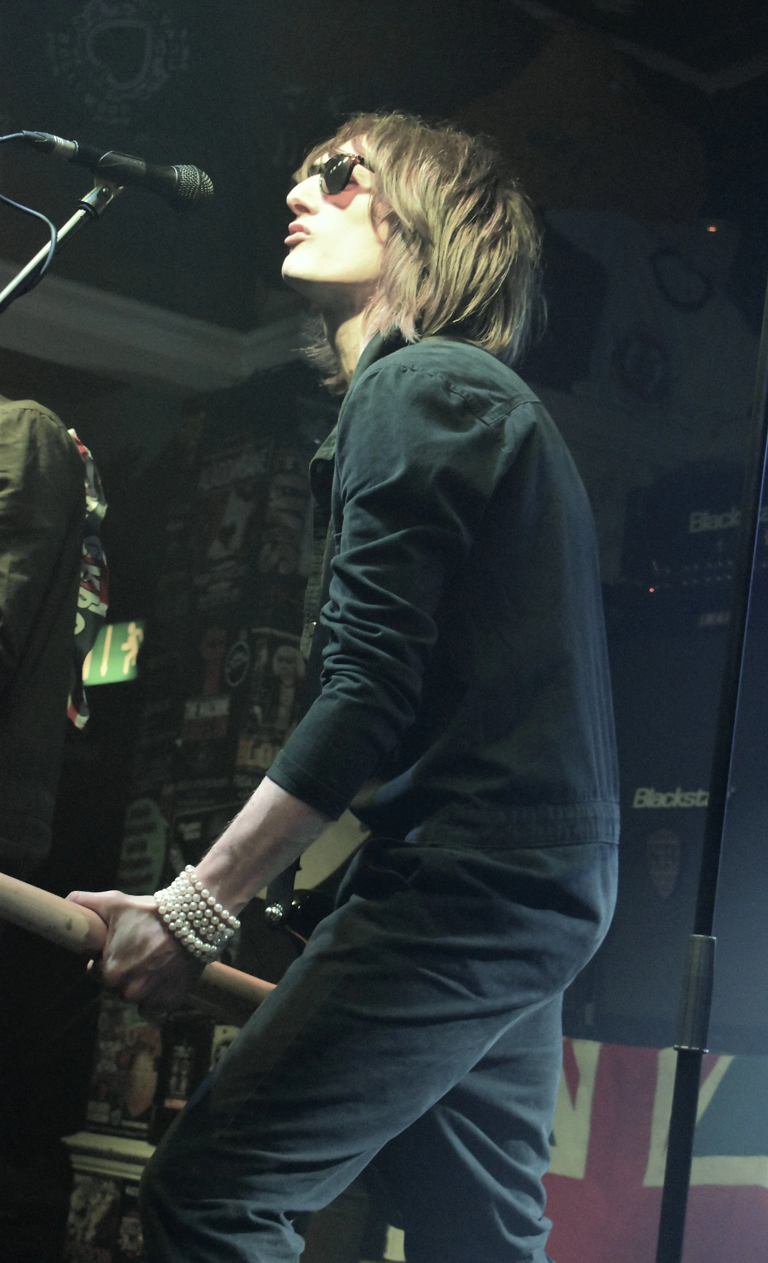 Live Review : Towers of London + Takeaway Thieves + Johnny Quadrio ...